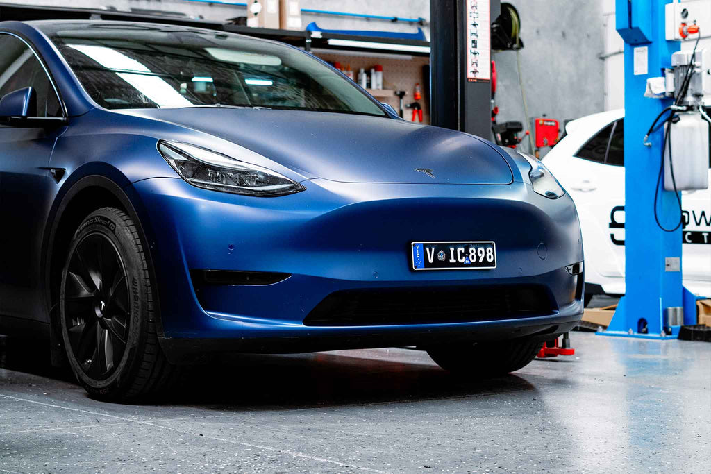 Tesla Model Y - Number Plate Holder / Plinth (FRONT)