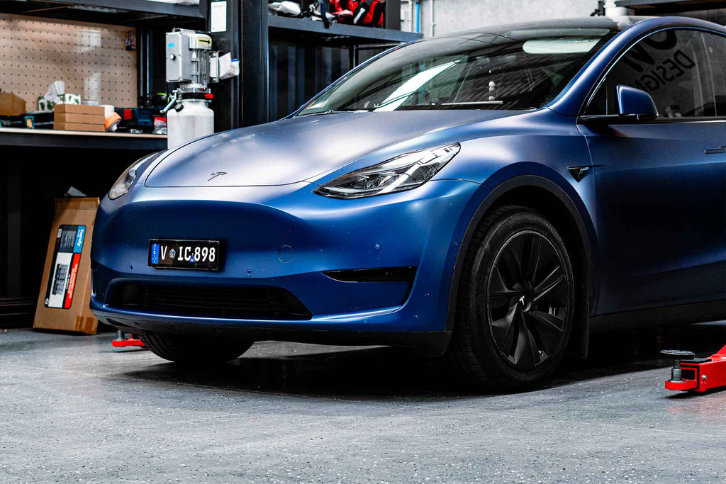 Tesla Model Y - Number Plate Holder / Plinth (FRONT)